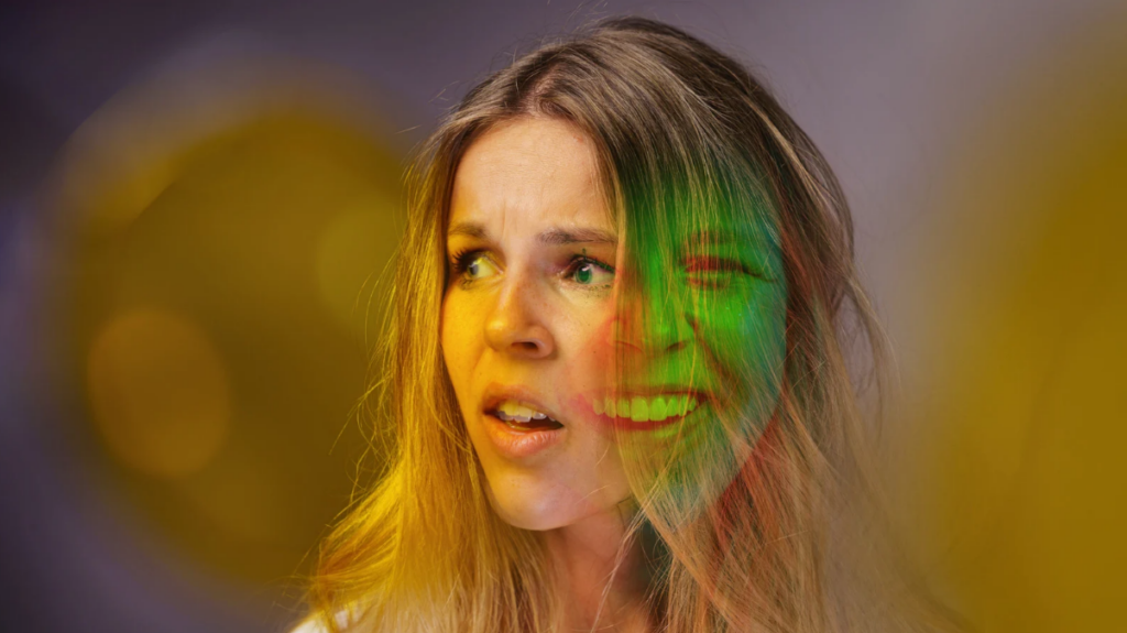 Bipolar Disorder Signs in Women Often Show Up Differently—Here's What ...